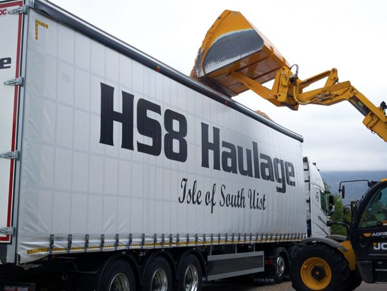 HS8 Haulage chooses SDC Trailers - HGV Ireland